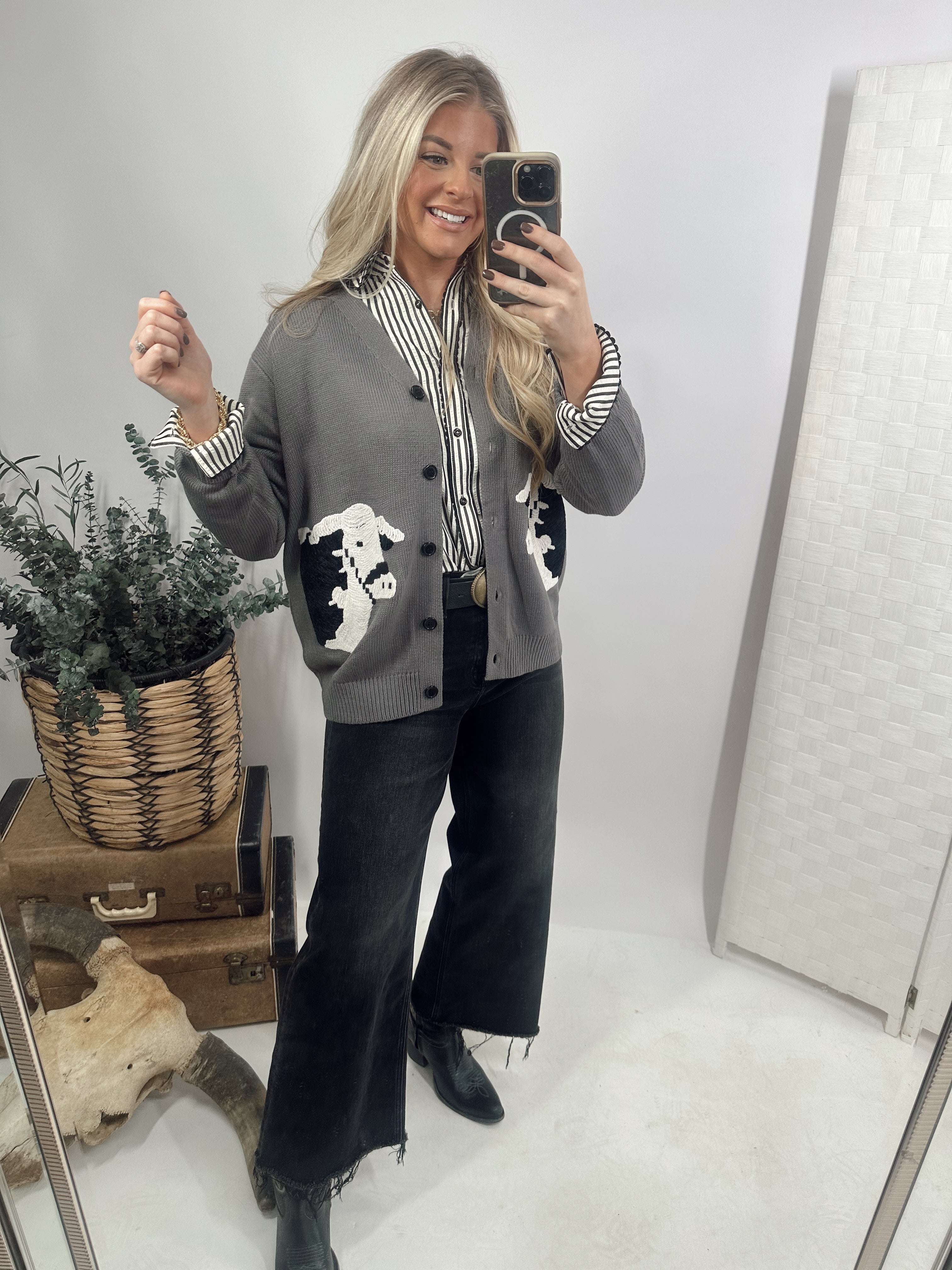 CATTLE CARDI *BLACK HEREFORD – Grit & Grace Boutique, LLC